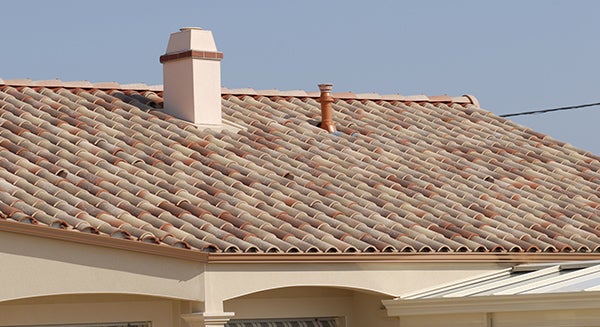 Consulter les photos de toitures en tuiles EDILIANS